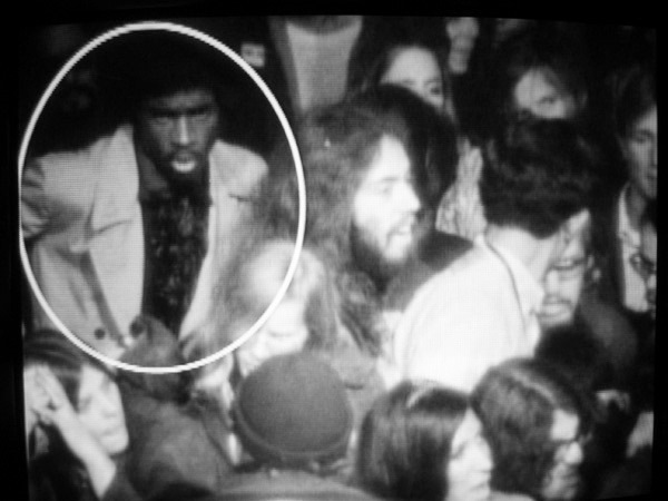 Cantaba Jagger, moría Hunter – RADIOLARIA